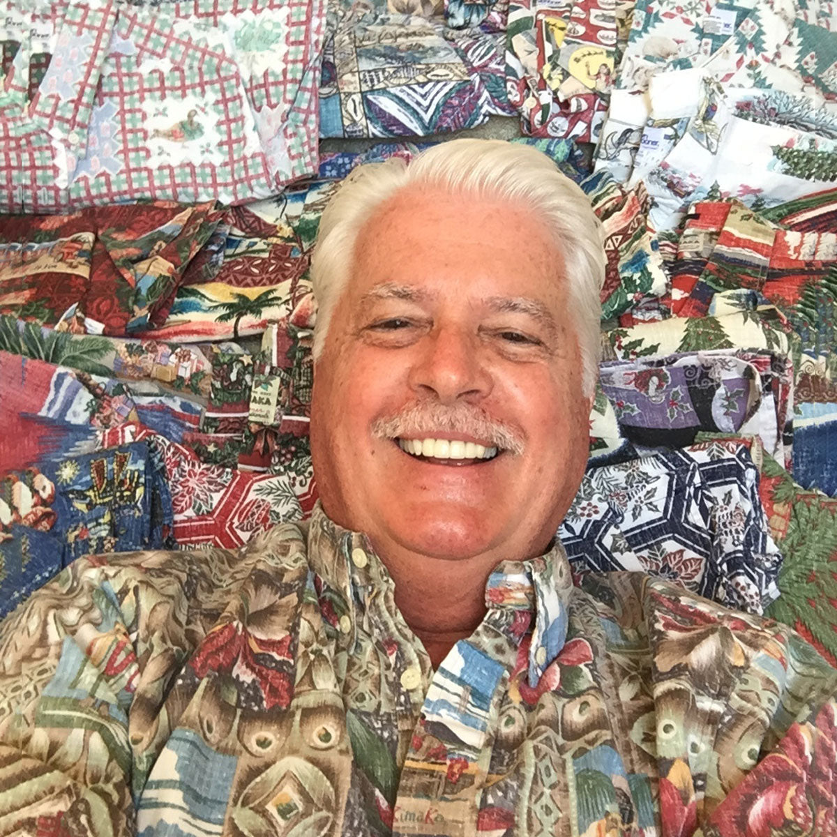 Collector’s Closet Wayne Leigh – Reyn Spooner